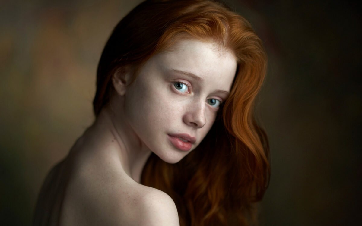 What To Do Against A White And Pale Face? Causes & Tips