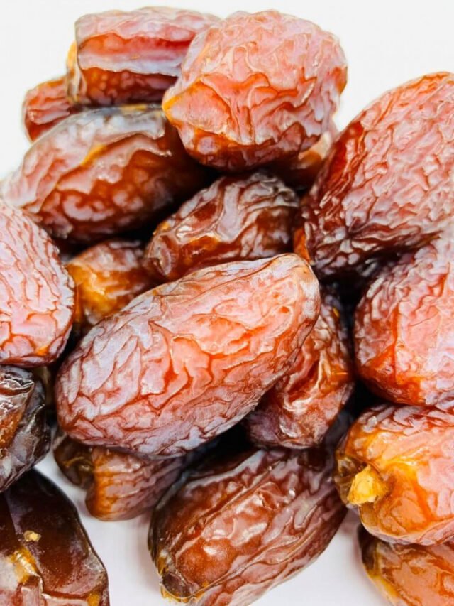 The Dates: Health Benefits And Nutritional Value Of The Dates